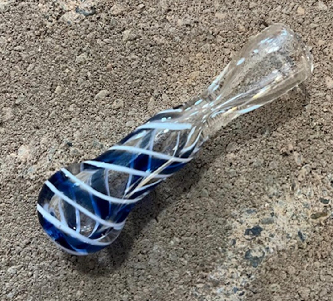 Chillum Glass Pipe Hand-blown, Color Changing Fume Chillum Glass Pipes ...