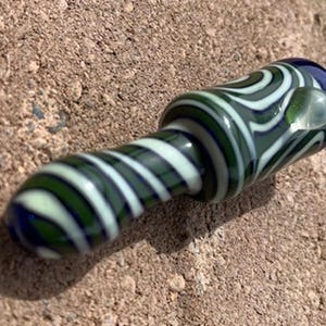 Chillum Glass Pipe Hand-blown, Unique Swirl Design Chillum Glass Pipe ...