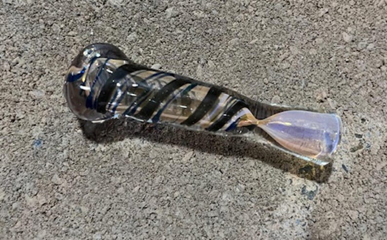 Chillum Glass Pipe Hand-blown, Color Changing Fume Chillum Glass Pipes ...