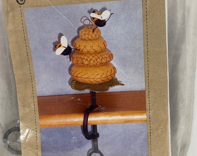 Bee Skip Make Do Wool Pin Cushion - Etsy