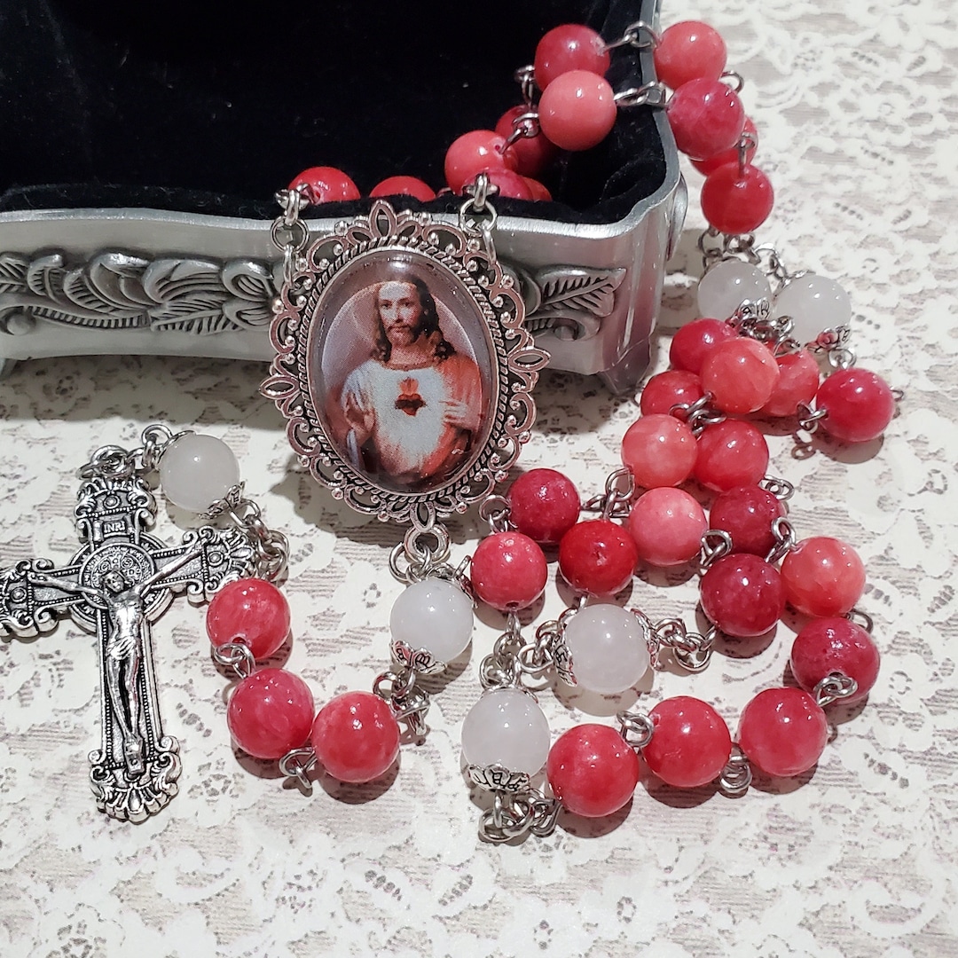 SACRED HEART of Jesus Chaplet, Glass Inlay Center, Ruby Mix Dyed Quartz ...