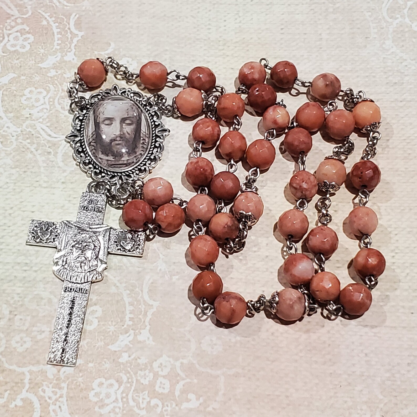HOLY FACE of Jesus Chaplet, Medallion Center, Peach Adventurine Stone ...