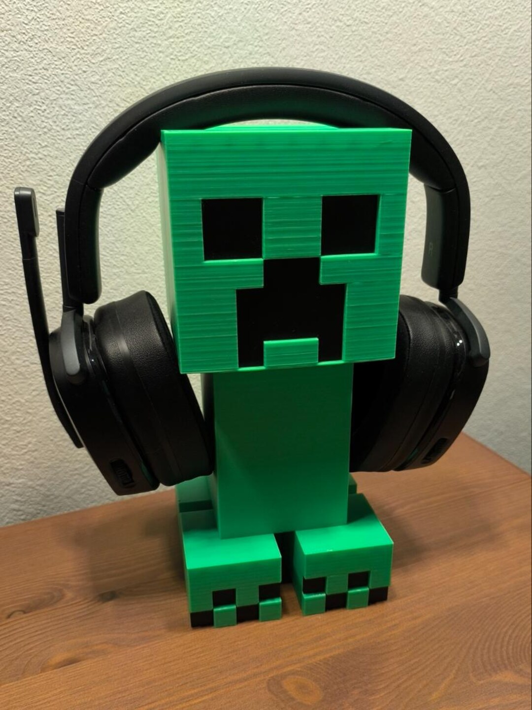 Creeper Headphone Stand - Etsy