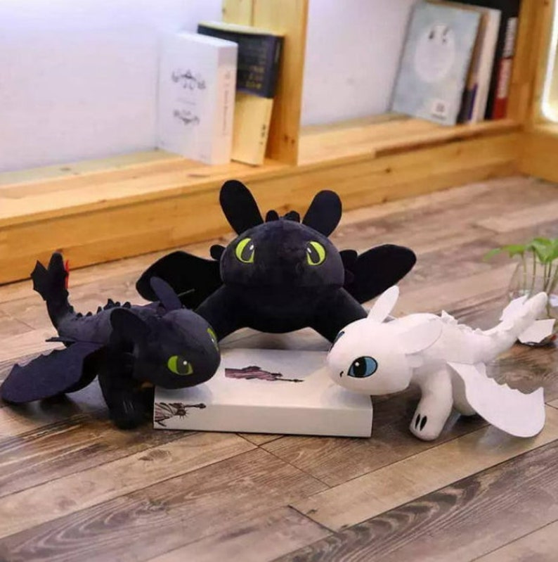 Toothless Dragon Car Accessory and Plush Toy With Waving Wings How to ...