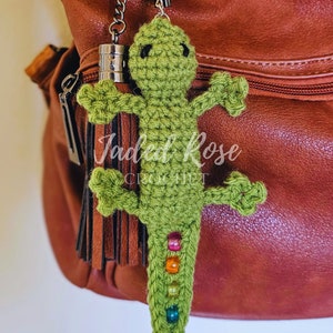 Crochet Pattern- No Sew Lizard Fidget Toy, Crochet Keychain, 3 Fidgets ...