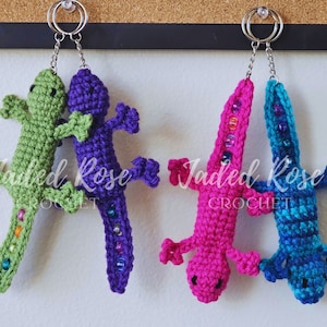 Crochet Pattern- No Sew Lizard Fidget Toy, Crochet Keychain, 3 Fidgets ...