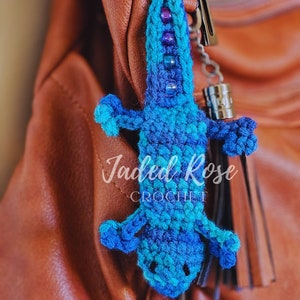 Crochet Pattern- No Sew Lizard Fidget Toy, Crochet Keychain, 3 Fidgets ...