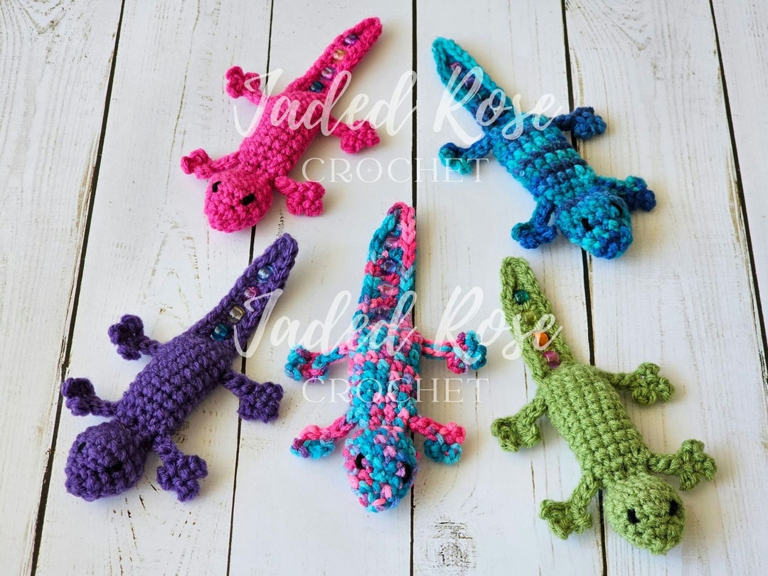 Crochet Pattern- No Sew Lizard Fidget Toy, Crochet Keychain, 3 Fidgets ...