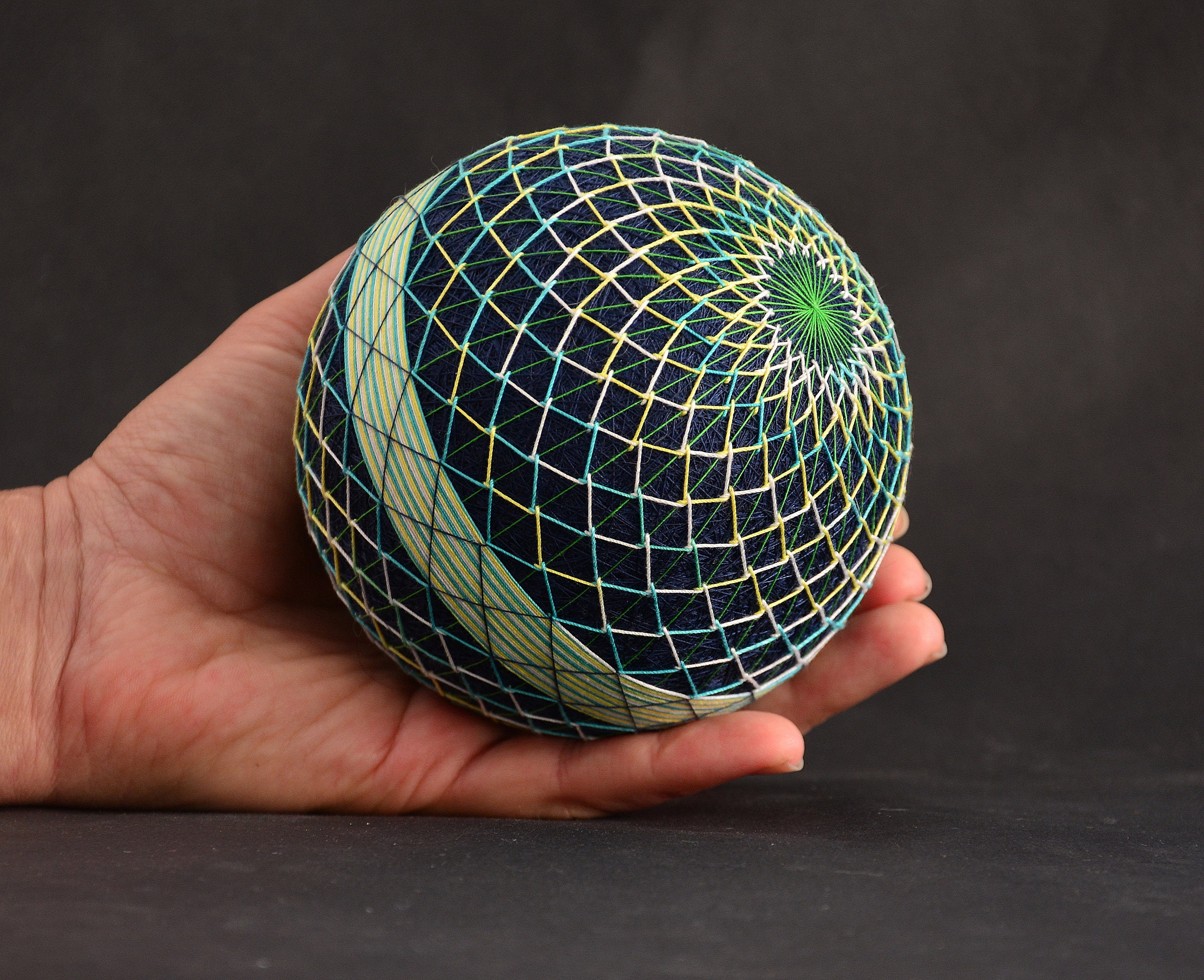 Japanese Temari Ball, Office Desk Decoration, String Art Mandala - Etsy