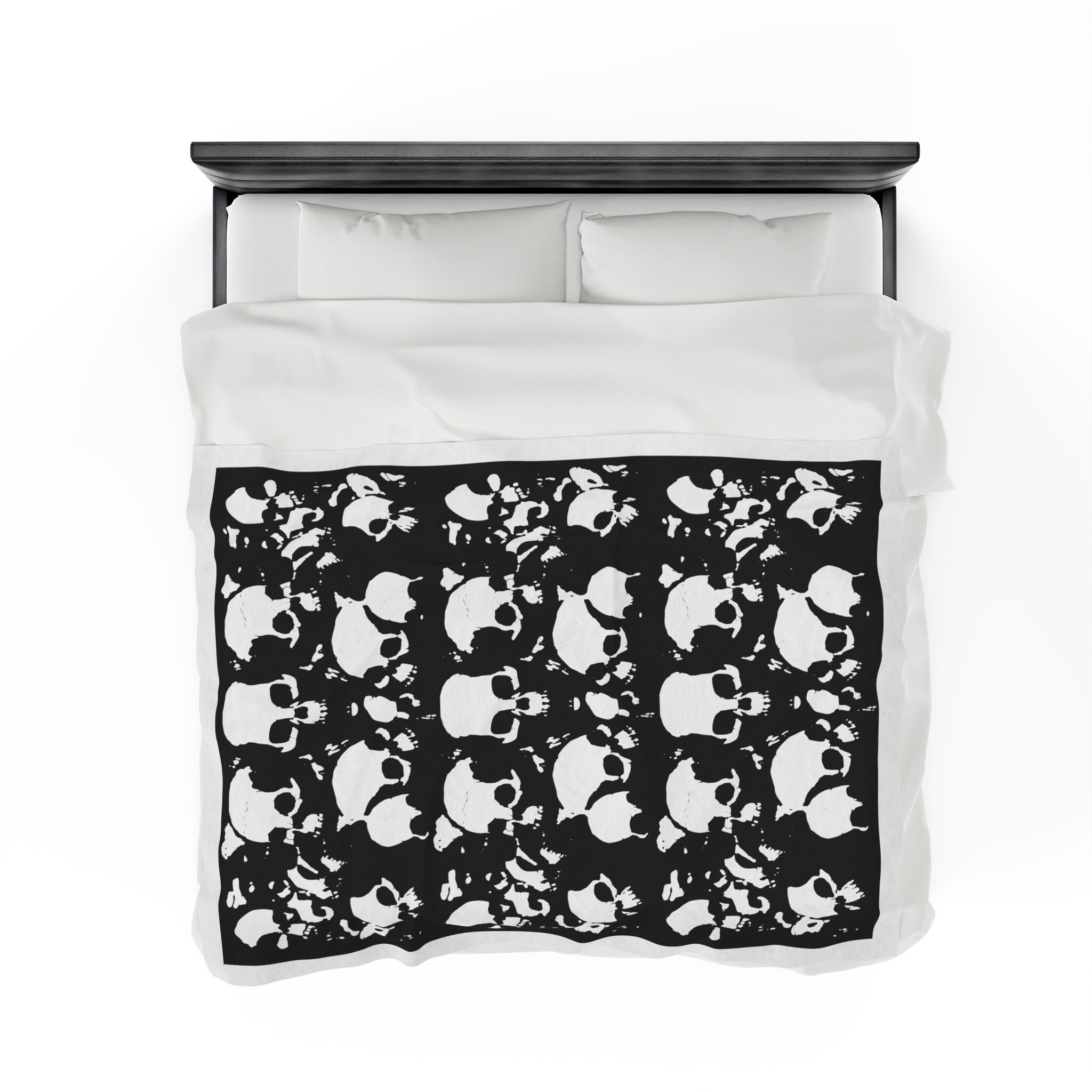 Velveteen Plush Blanket, Black & White Skulls Blanket, Dark Fantasy ...