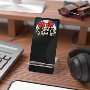 Black Phone Stand: Skulls and Flowers Design - Alternative Tech ...