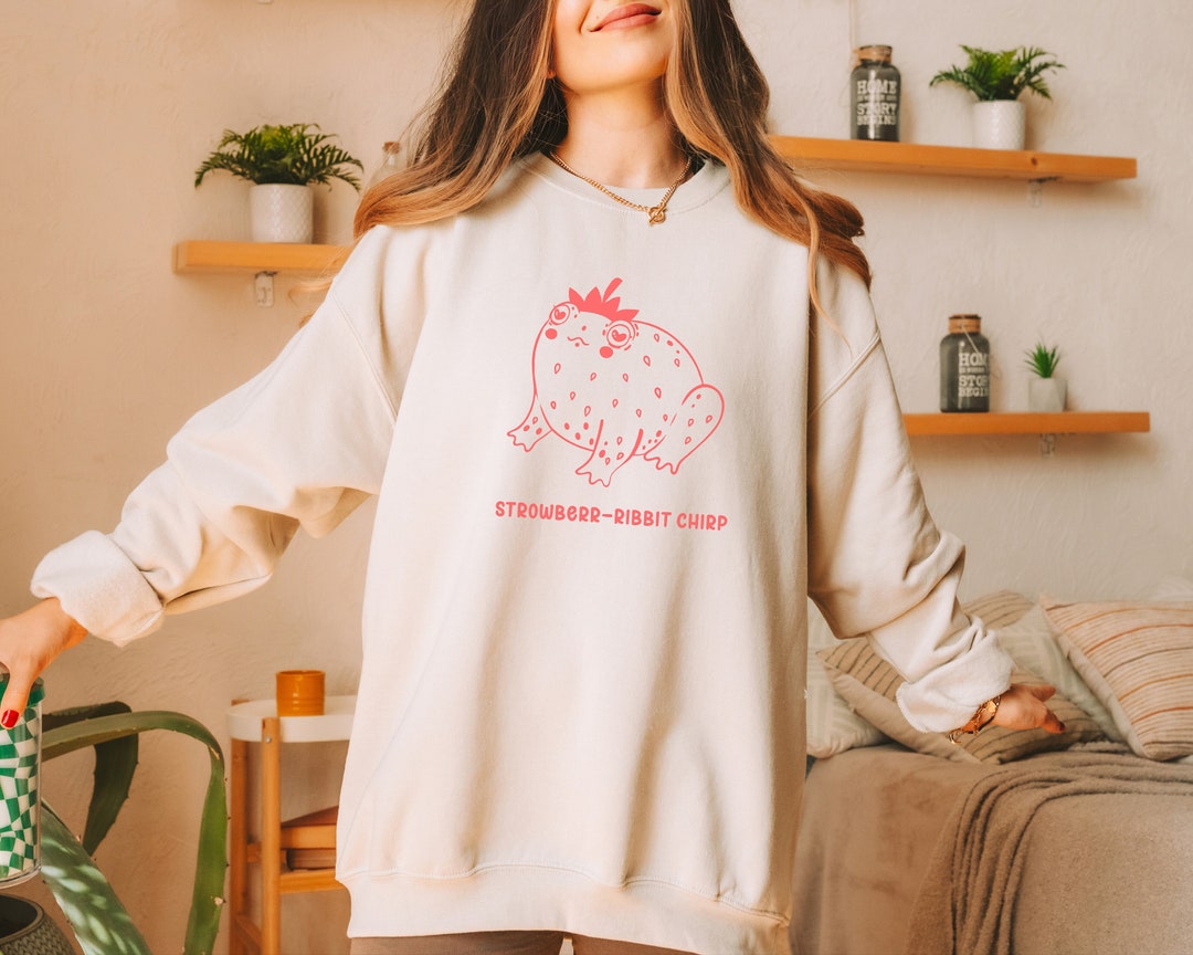 Retro Strawberry Frog Sweatshirt Cute Frog Strawberry Sweatshirt Gift ...