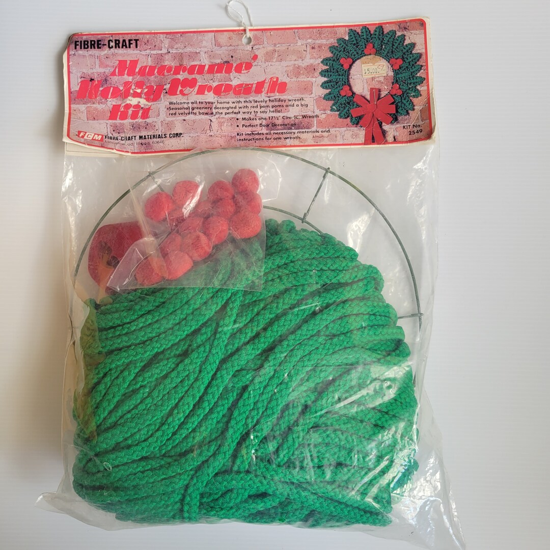 Vintage Holly Wreath Craft Kit - Etsy
