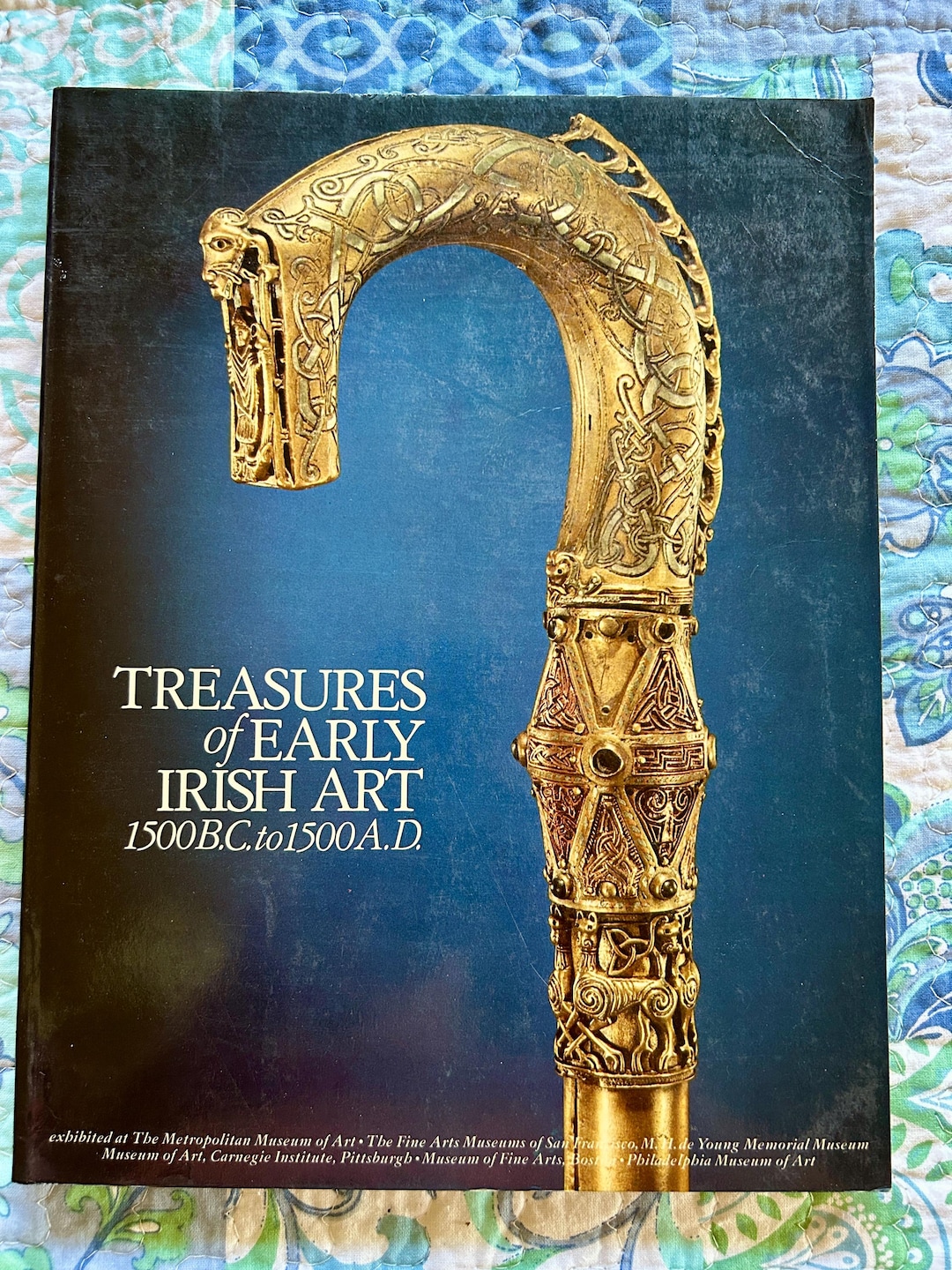 Treasures of Early Irish Art: 1500 BC to 1500 AD, Paperback ...