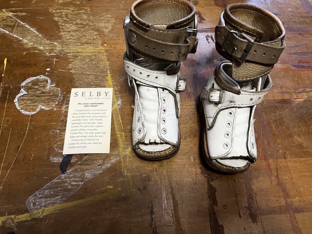 Corrective Shoes With Braces for Youth - Etsy