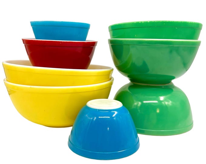Vintage Pyrex Primary Colors Mixing Bowls - Etsy