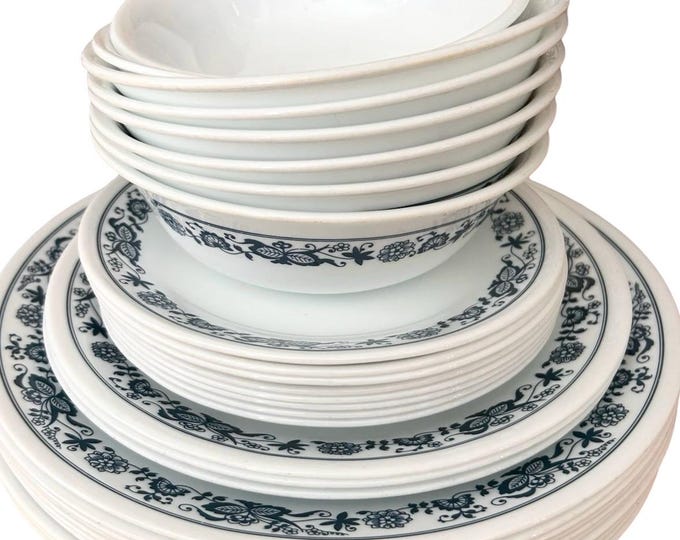 Vintage Corelle Blue Floral Luncheon Plates Set of Two Blue Onion Plate ...