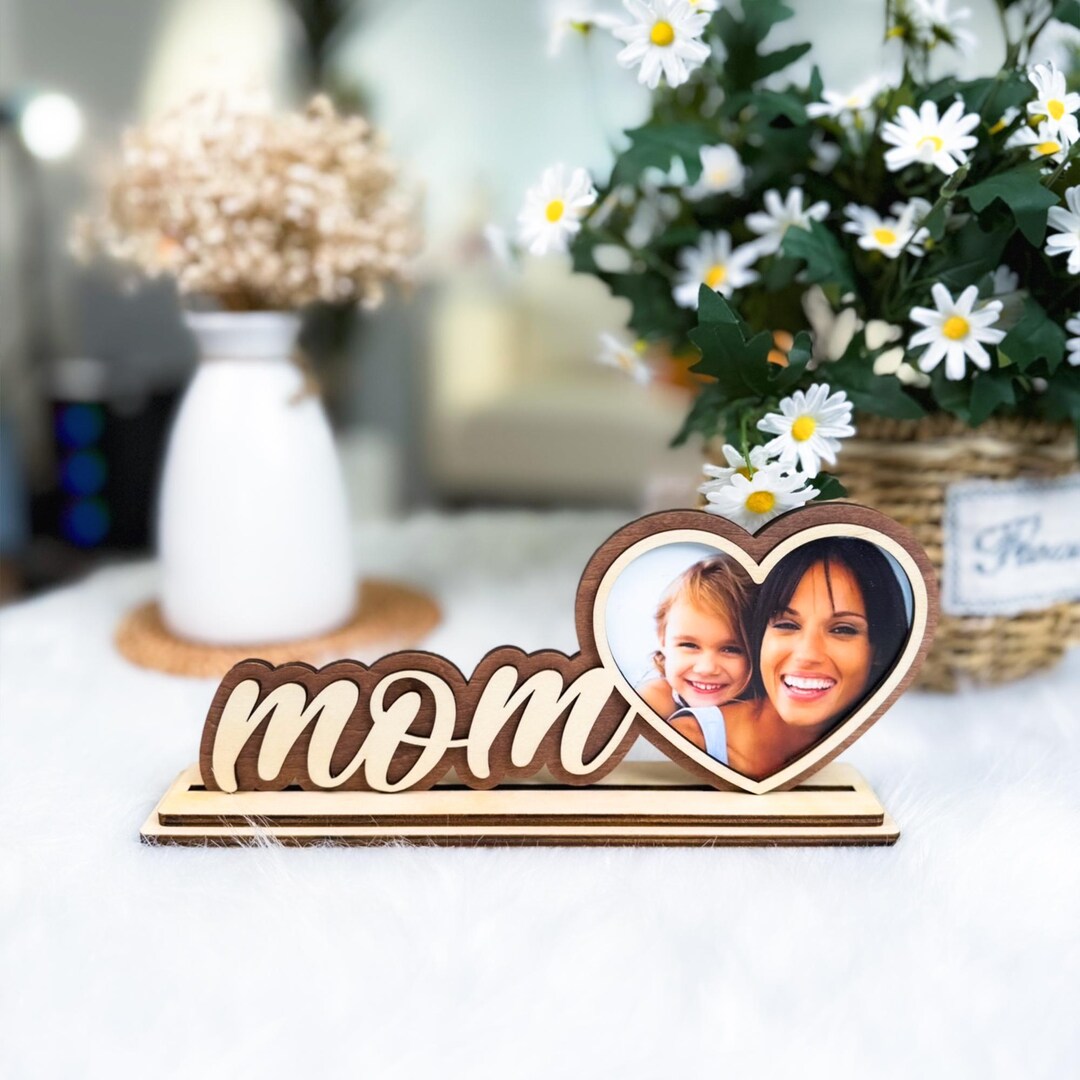 Personalized Standing Mom Sign With Heart Photo Frame, Custom Mother's ...
