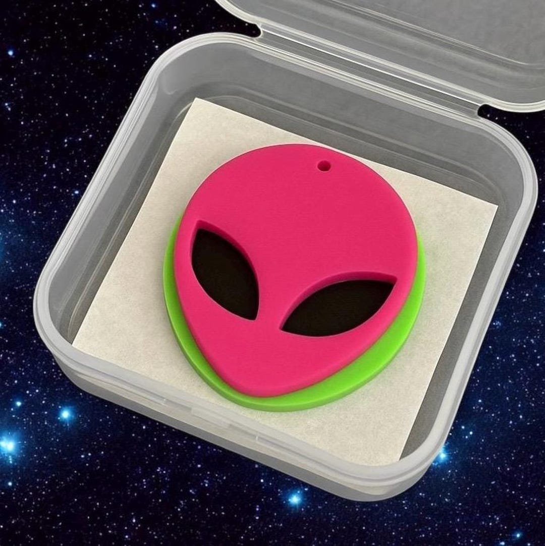 FREE COVERMINDER! Neon Space Alien Night Air Scented Putty / Diamond ...