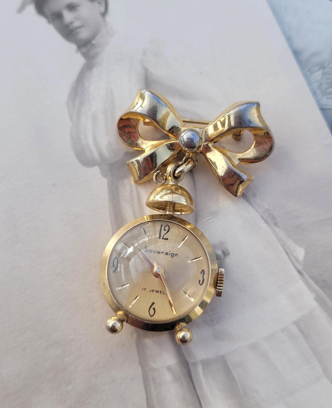 Vintage 60s Sovereign by Benrus Gold Tone Bow Brooch Watch Mechanical ...