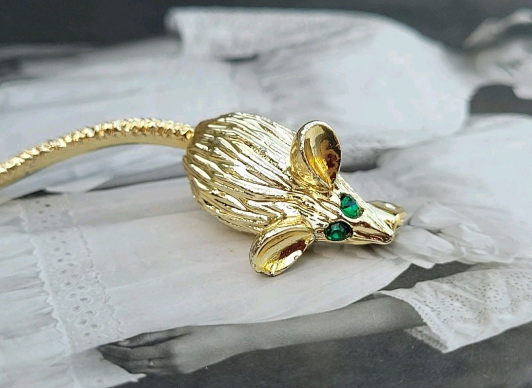 Vintage Mouse Brooch Pin Gold Tone Green Rhinestone Eyes Long - Etsy