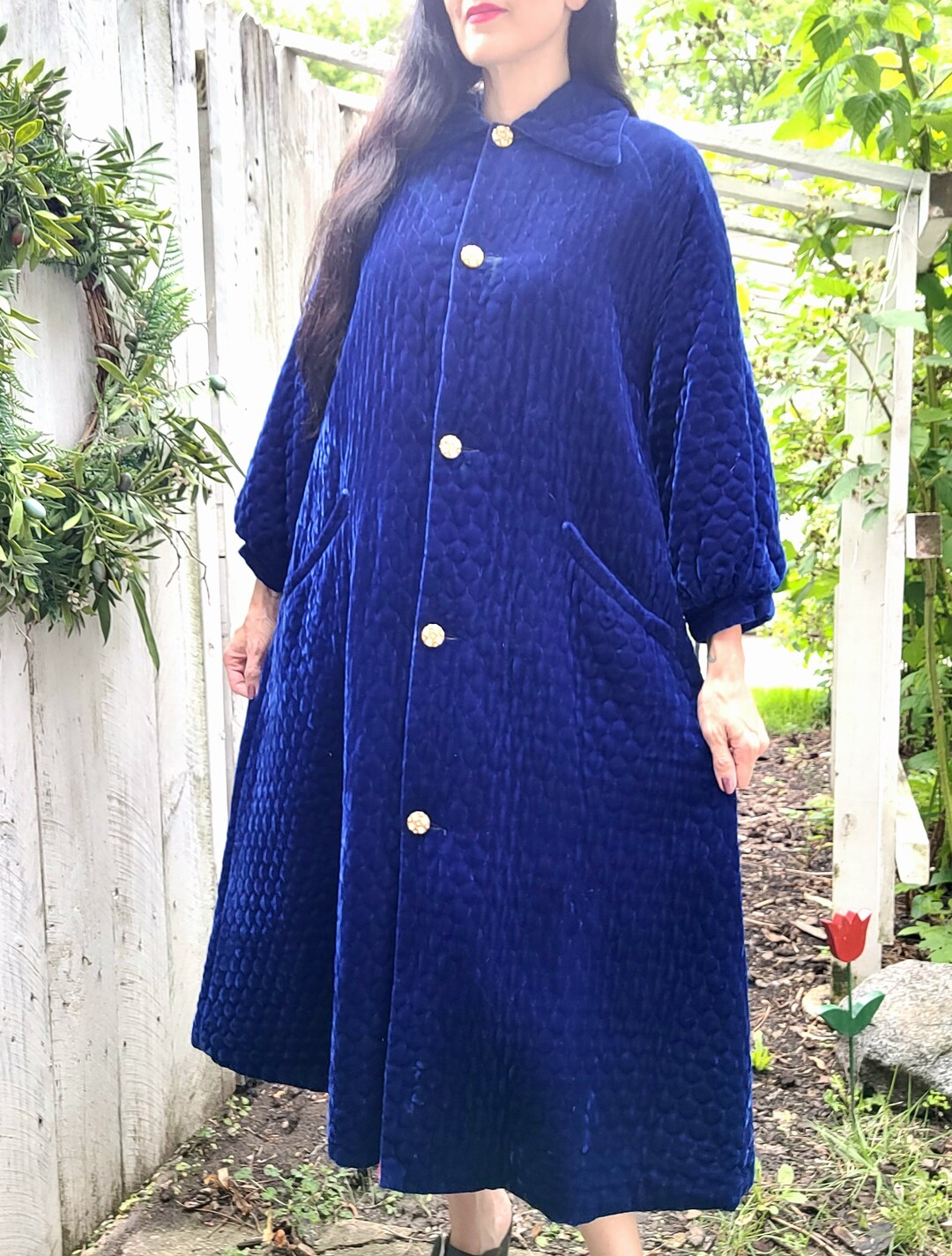 Vtg 1940s Rothley Royal Blue Crushed Velvet Quilted Button House Coat ...