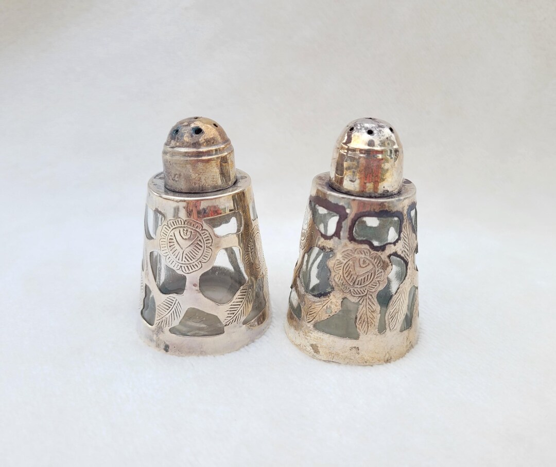 Vintage Mexico Sterling Silver Floral Encased Glass Salt & Pepper ...