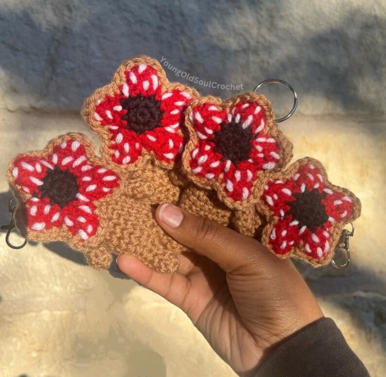 Demogorgon Keychain | Crochet Keychain |strange R Things Demo Gorgon ...
