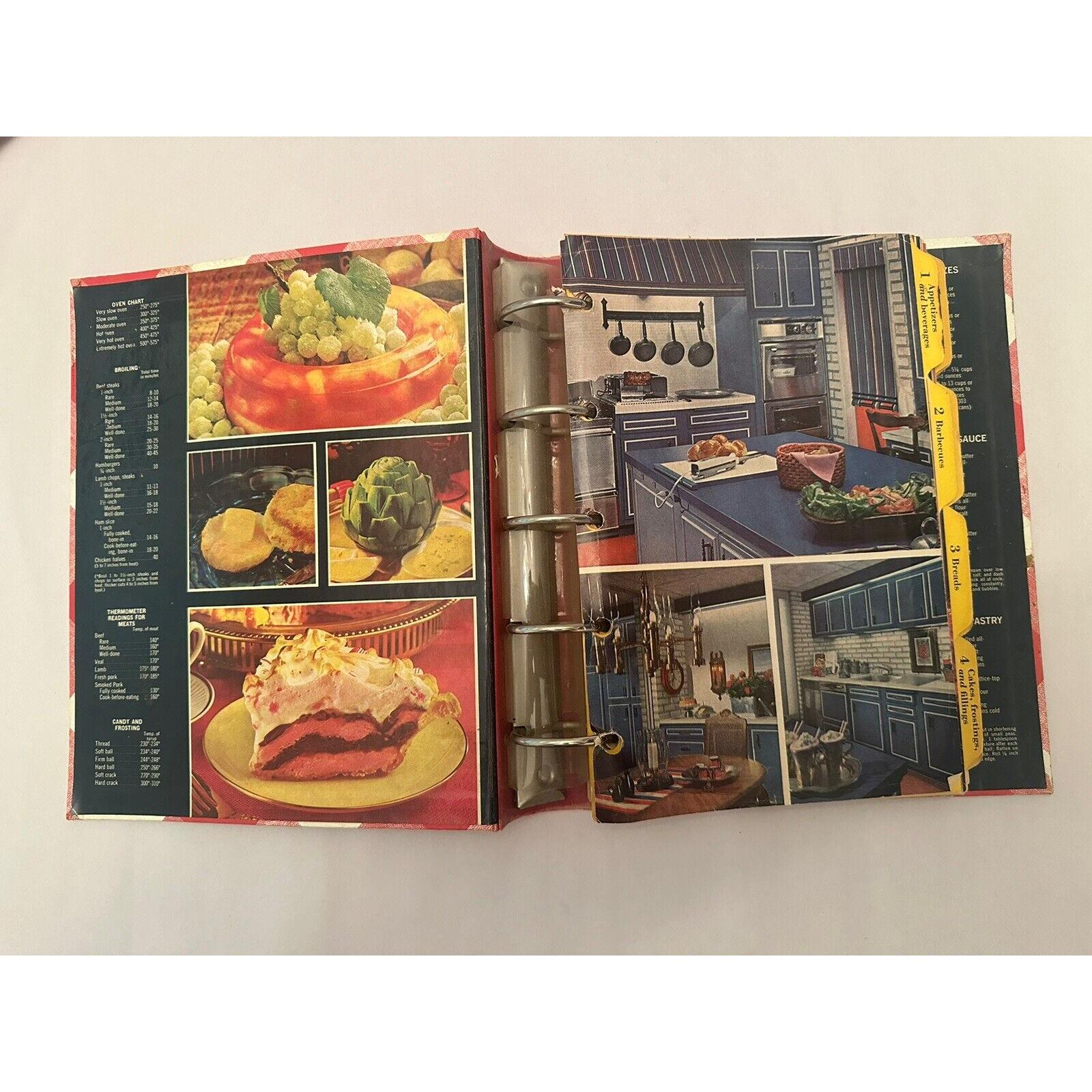 Vintage 70s Better Holmes and Gardens Red White Checkered Cookbook SEE ...