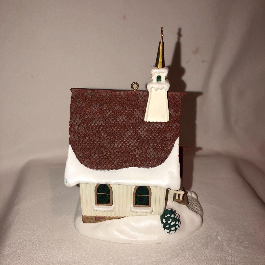 Hallmark Keepsake Magic Series - Colonial Church Candlelight Services ...