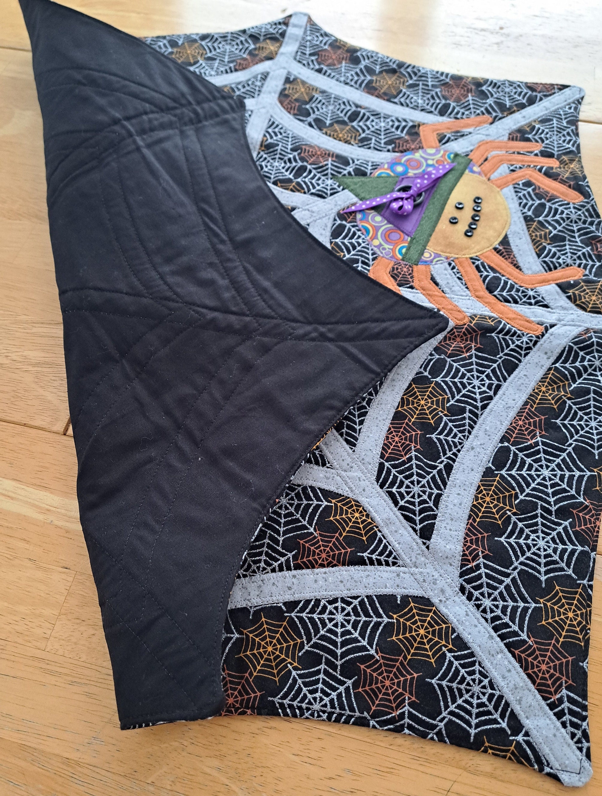 Halloween Spider Web Table Topper Quilted and Applique Halloween Decor ...