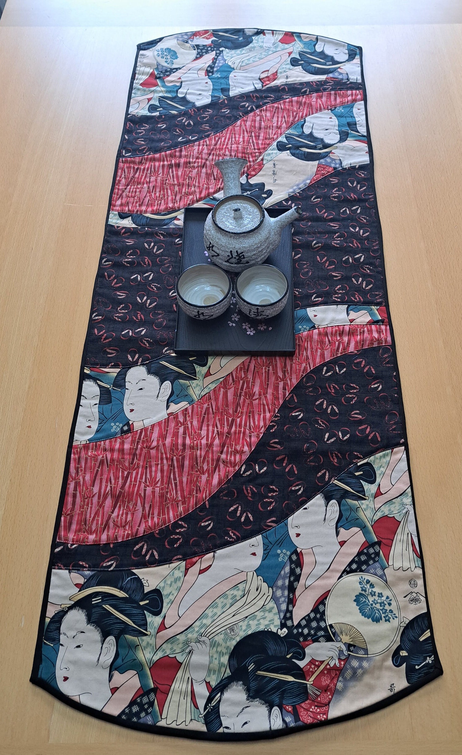 Japanese Geisha Quilted Table Runner. Hand Made. 16 X 45 - Etsy