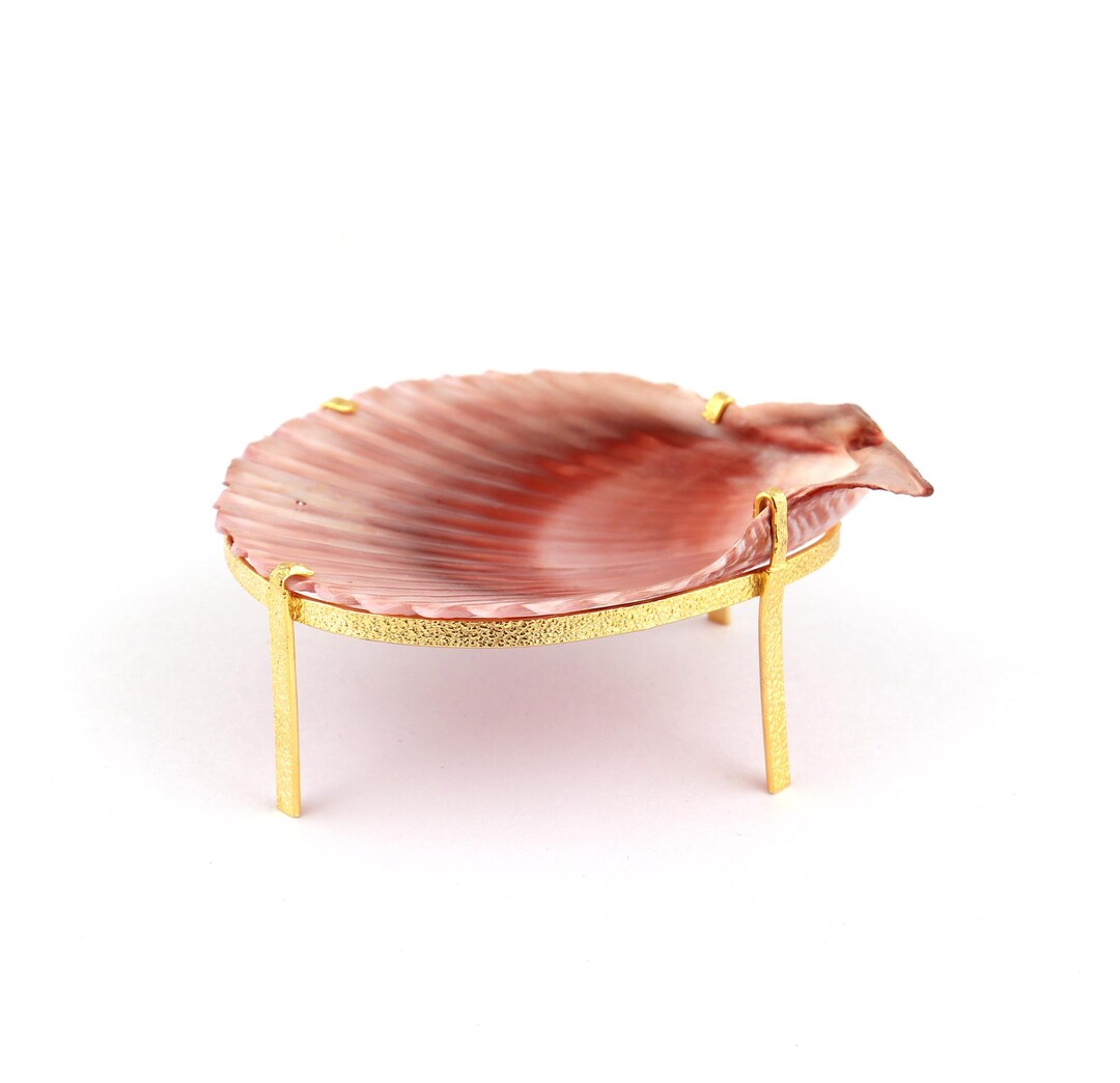 Gold Plated See Shell Scallop Stand: Minimalist Home Decor - Etsy