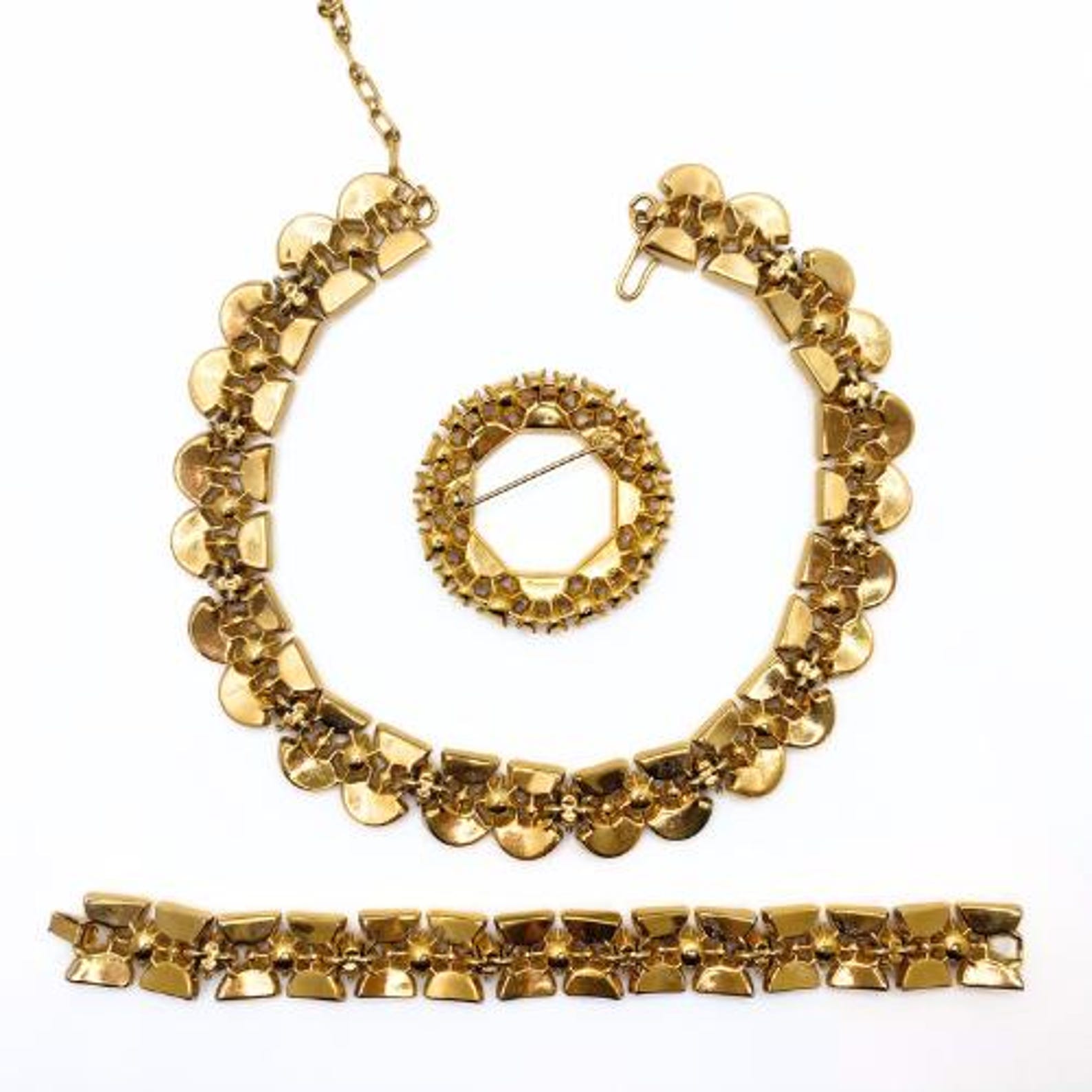 Crown Trifari Parure - Rare Signed Vintage Brooch, Bracelet and ...