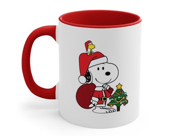 NEW Peanuts Snoopy Sledding With a Green Hat Christmas White and Green ...