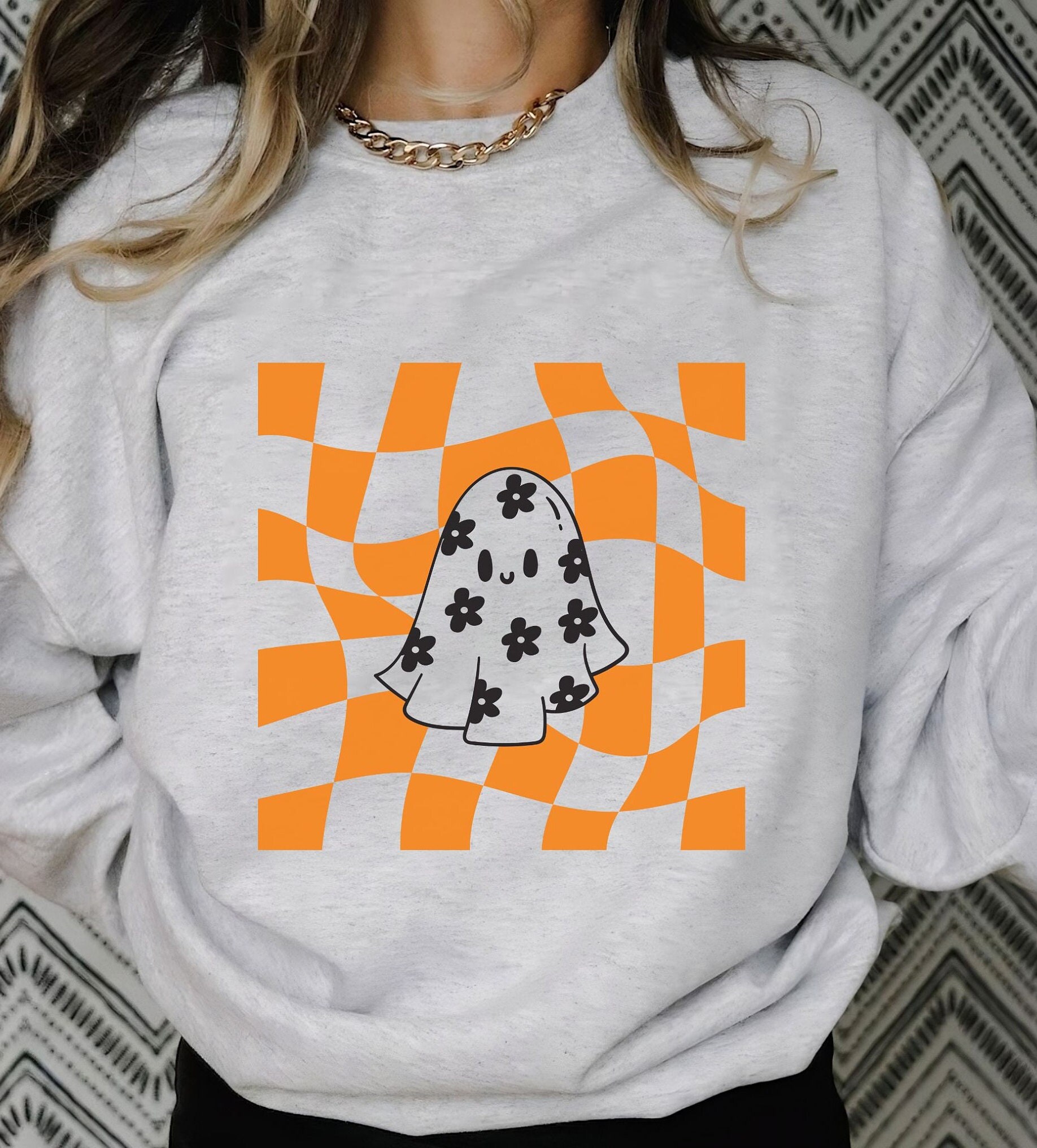 Checkered Daisy Ghost SVG PNG Floral Ghost Outline Svg Checkered ...