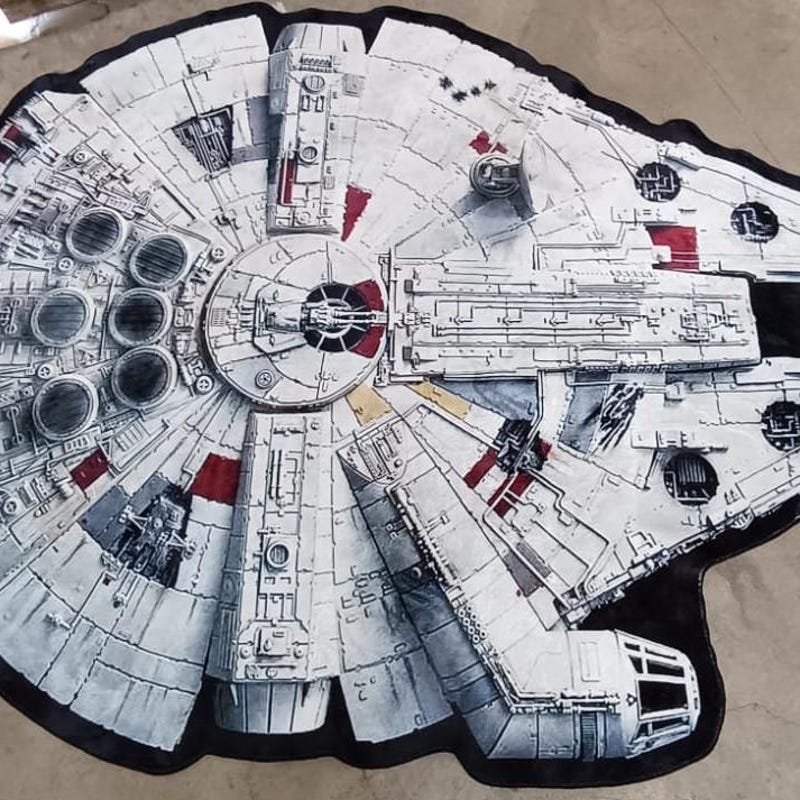 Millenium Falcon - Etsy