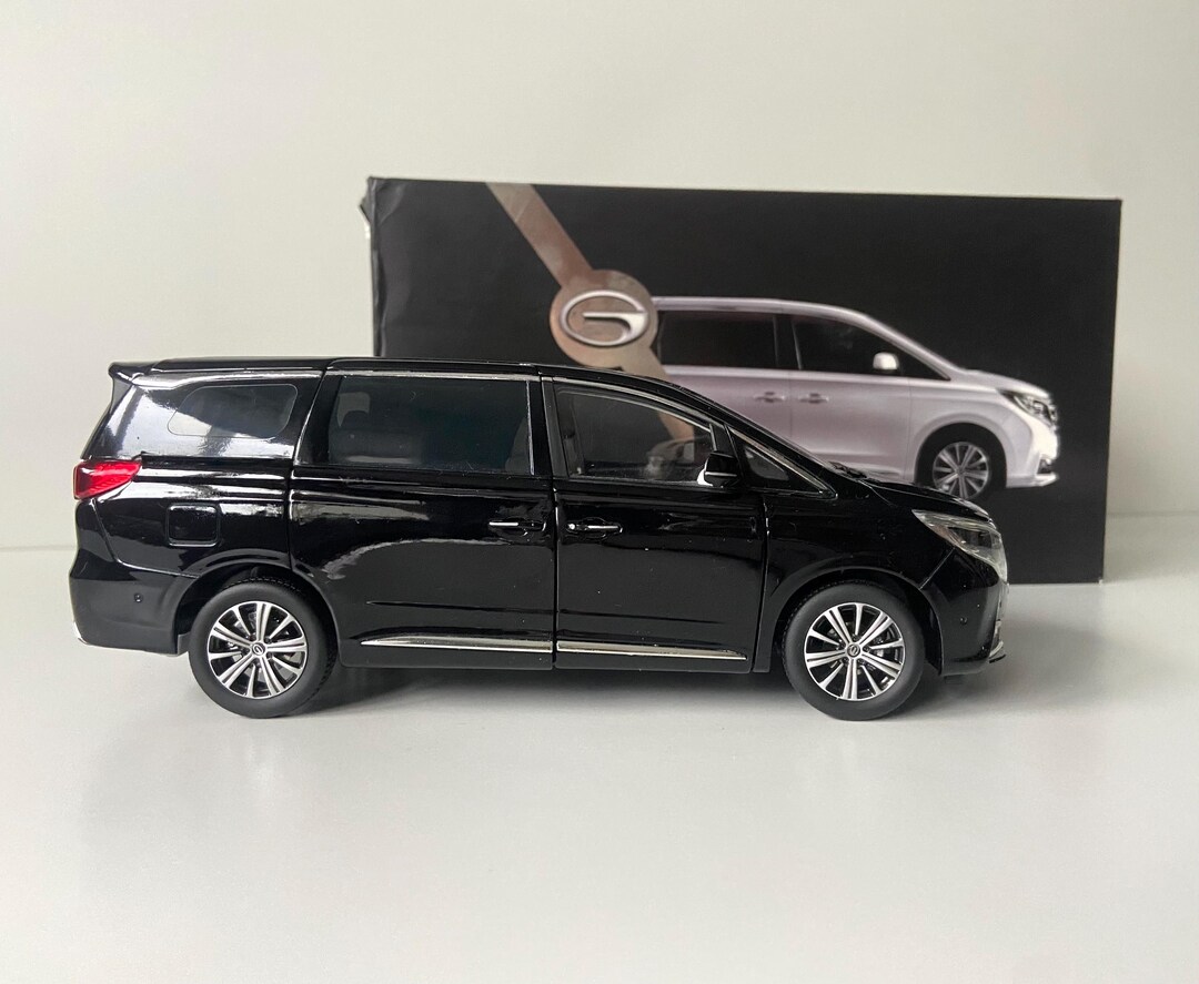 GM8 Trumpchi - 1:18 - GAC Trumpchi M8 Master Edition GM8 Diecast Alloy MPV Car - - Model for ...