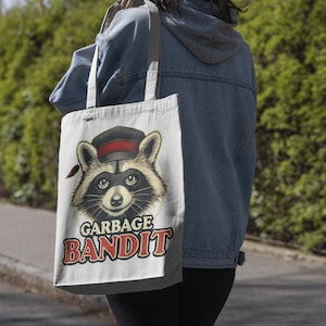 Garbage Bandit Raccoon PNG, Vintage Style Garbage Bandit Raccoon, Funny ...