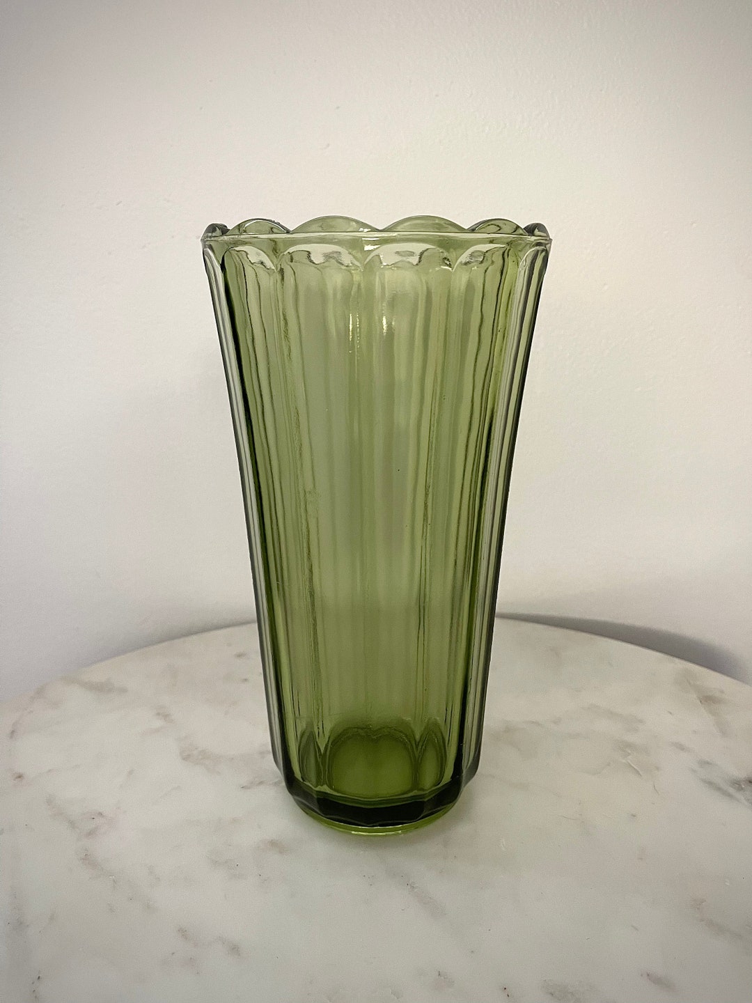 Vintage Fluted Glass Vase - Etsy