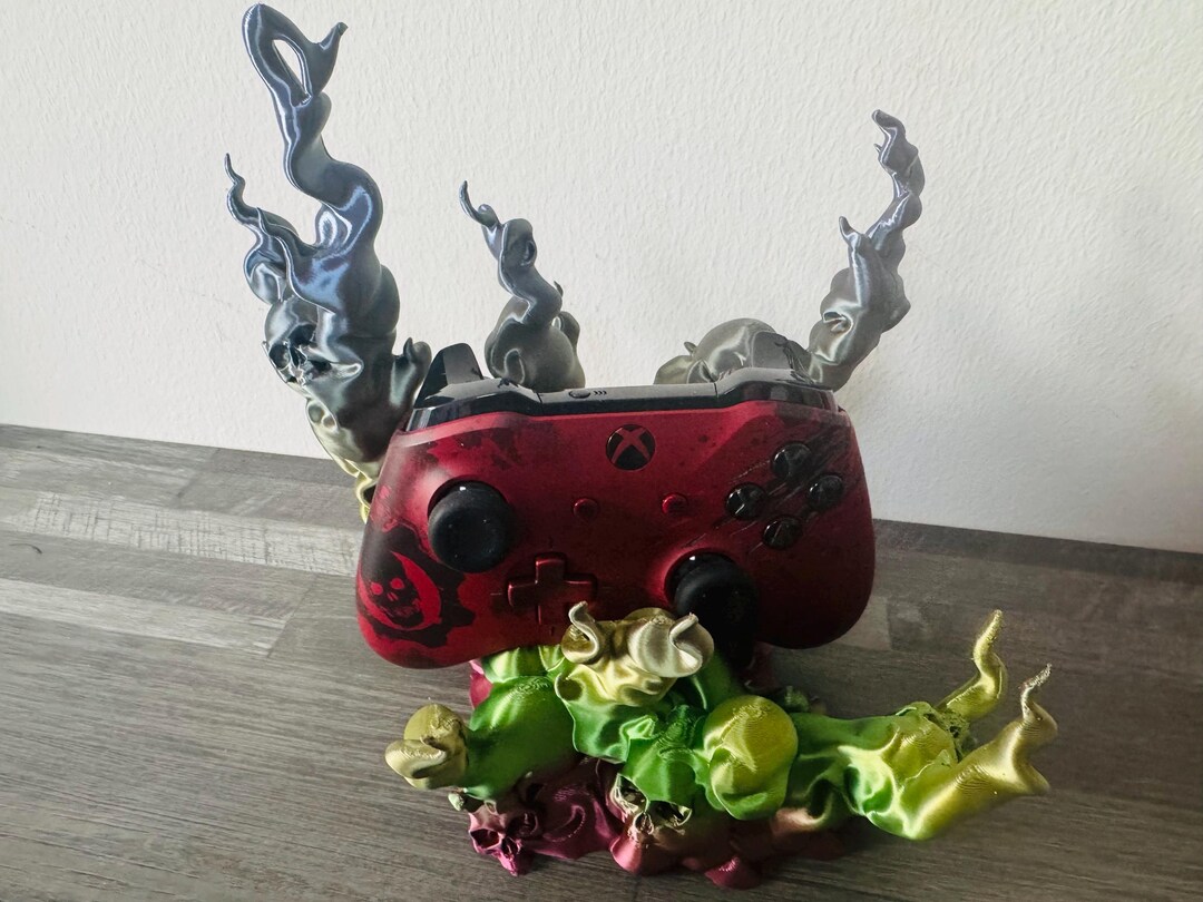 Skull Flame Game Controller Holder – Universal Stand for Xbox ...