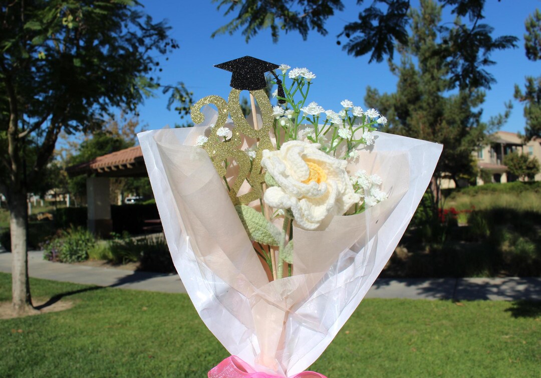 2024 Winter Graduation Crochet Bouquet, Graduation Bouquet, Handmade ...