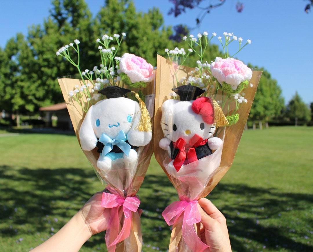 Graduation Bouquet, Sanrio Crochet Bouquet, Sanrio Graduation Series ...