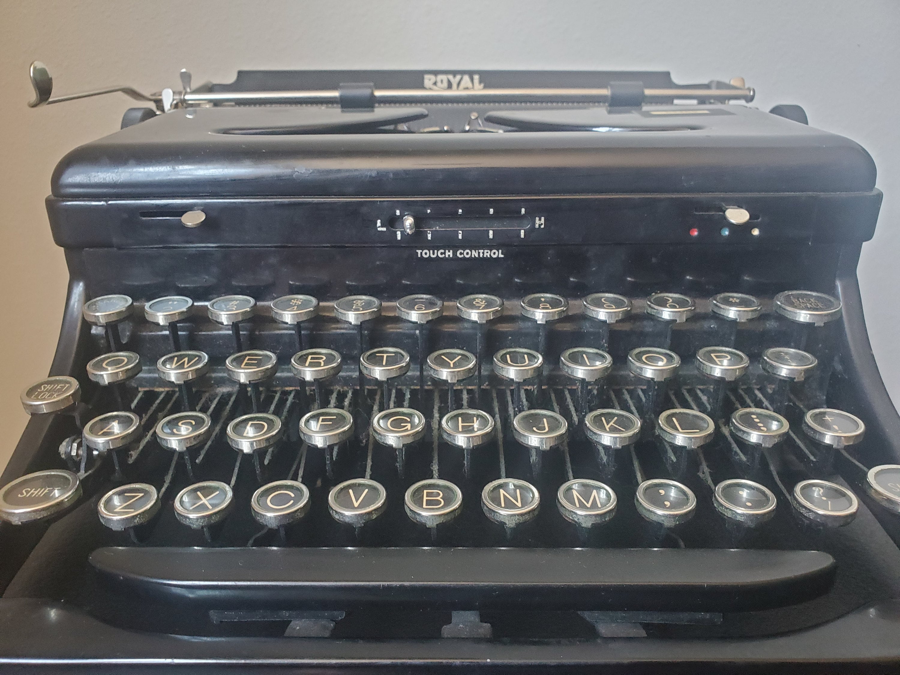 Vintage Royal Black Typewriter - Etsy