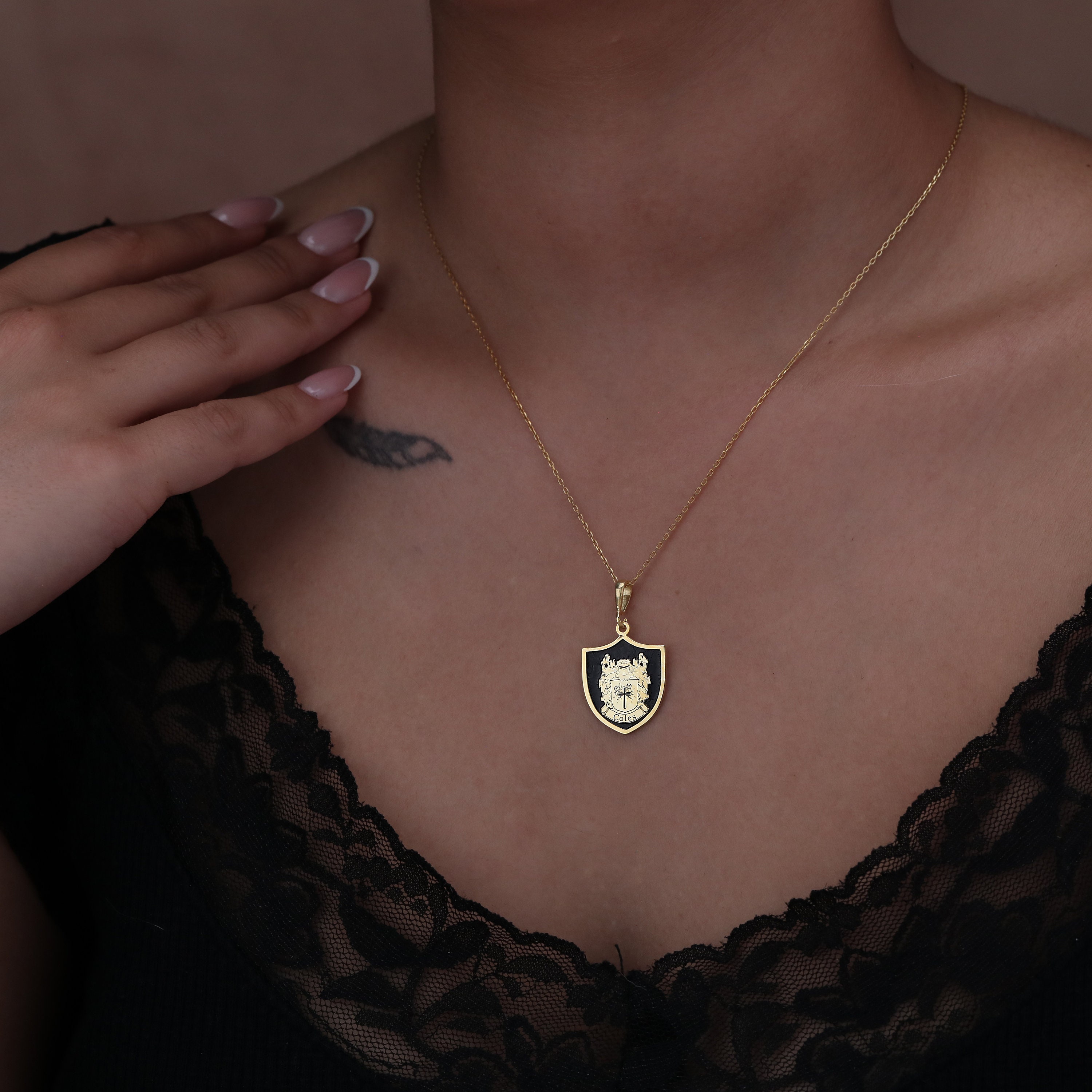 14K Solid Gold Crest Necklace // Family Crest Pendant Family Crest ...