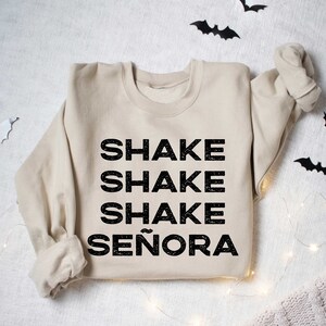Shake Shake Shake Señora T-shirt, Halloween T-shirt, Halloween Shirt ...
