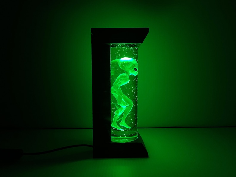 Alien in Stasis Tank, Green LED Lamp, Extra Terrestrial Figure, Area-51 ...