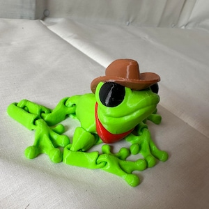 3D Printed Cowboy Frog Display Figurine Fidget - Etsy