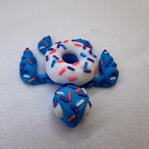 3D Printed Donurtle doughnut Turtle Fidget Desk Display - Etsy