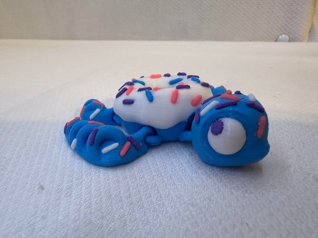 3D Printed Donurtle doughnut Turtle Fidget Desk Display - Etsy